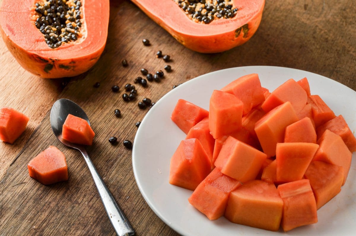 How to Tell If a Papaya is Ripe: A Clear Guide | FeastMagazine